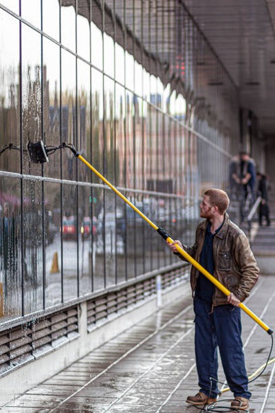 Why Is Professional Window Washing Worth It? - Totix